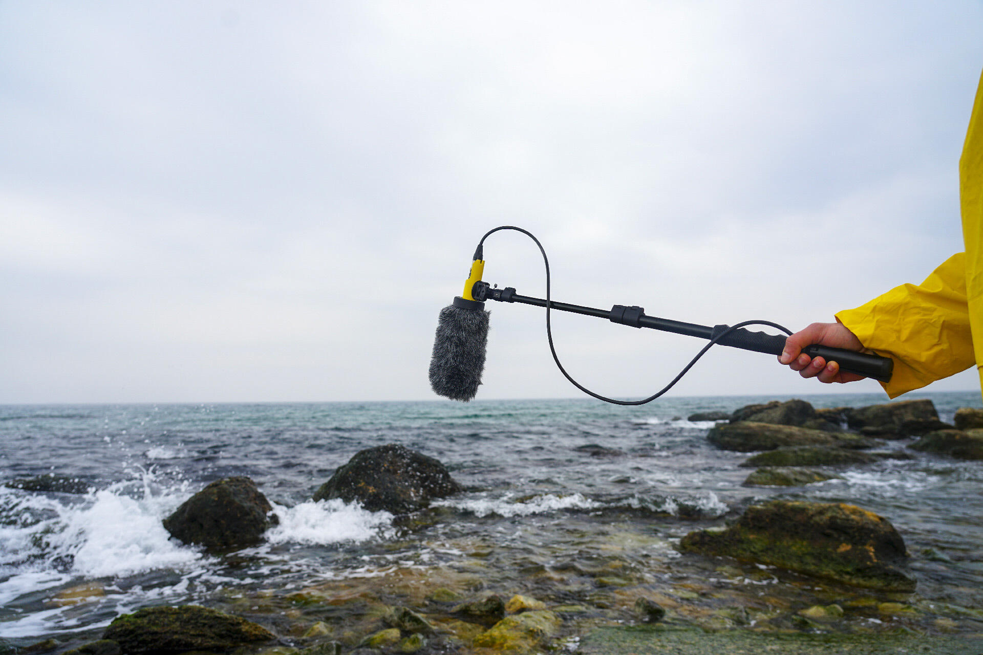 L’atelier radio : réaliser une carte postale sonore