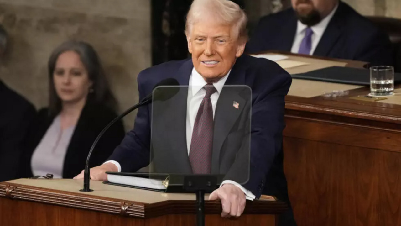 États-Unis: le «Donald Trump show» au Congrès américain / France: dix ...