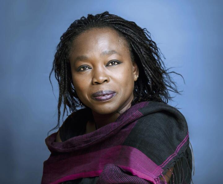 Le mot de Fatou Diome: «gratitude» - Un mot, une histoire - Français ...