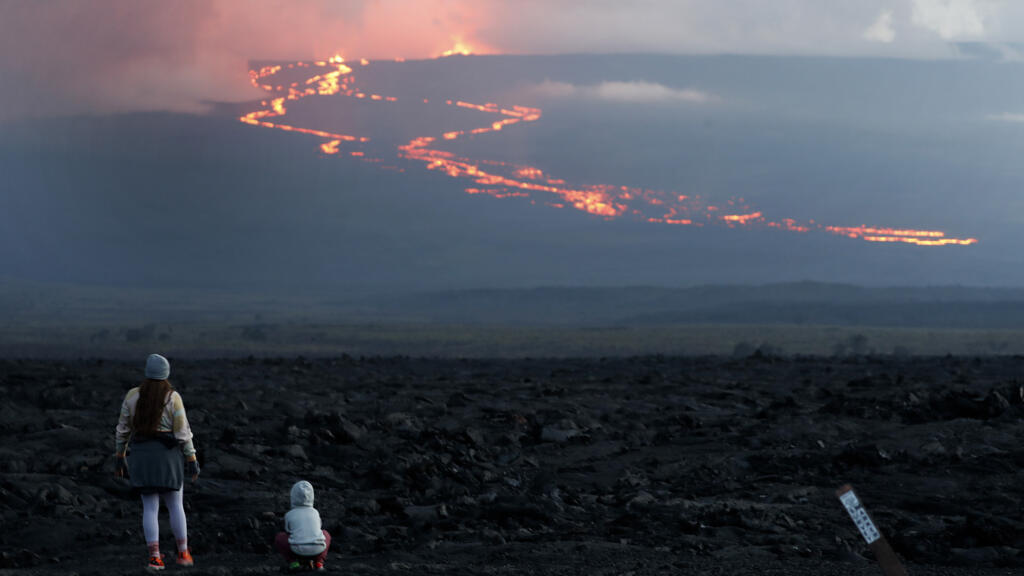 Le volcan Mauna Loa se réveille